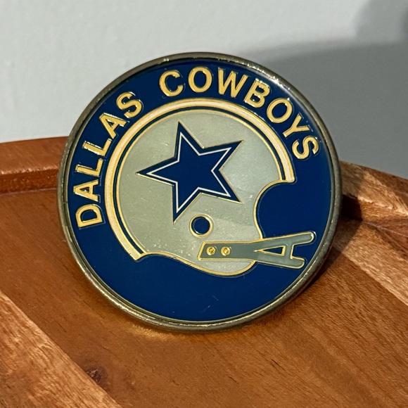 NFL | Accessories | Vintage Dallas Cowboys Belt Buckle 96s Logo | Poshmark